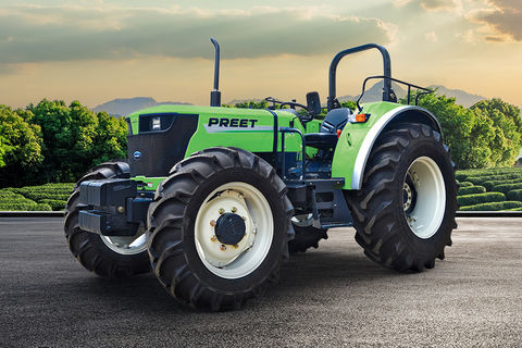 Preet 9049 4WD 8+2 Price 2025, Mileage, HP Engine, Specs