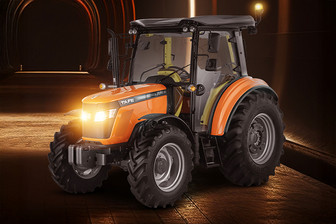 Eicher 480 vs Tafe 7515 CAB Comparison